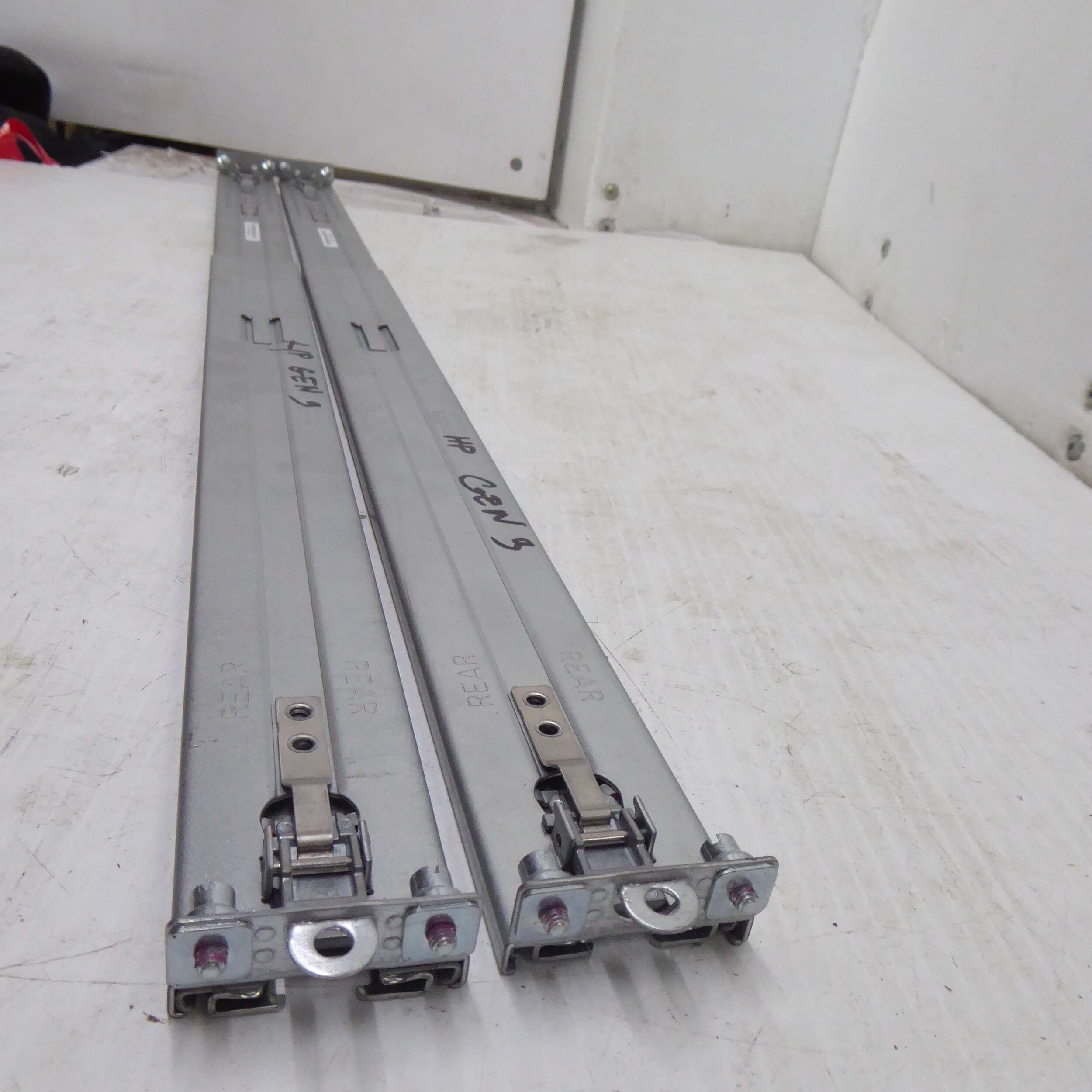 1U Sliding Rail Kit 728438-001 (left and right) - RECYBORG