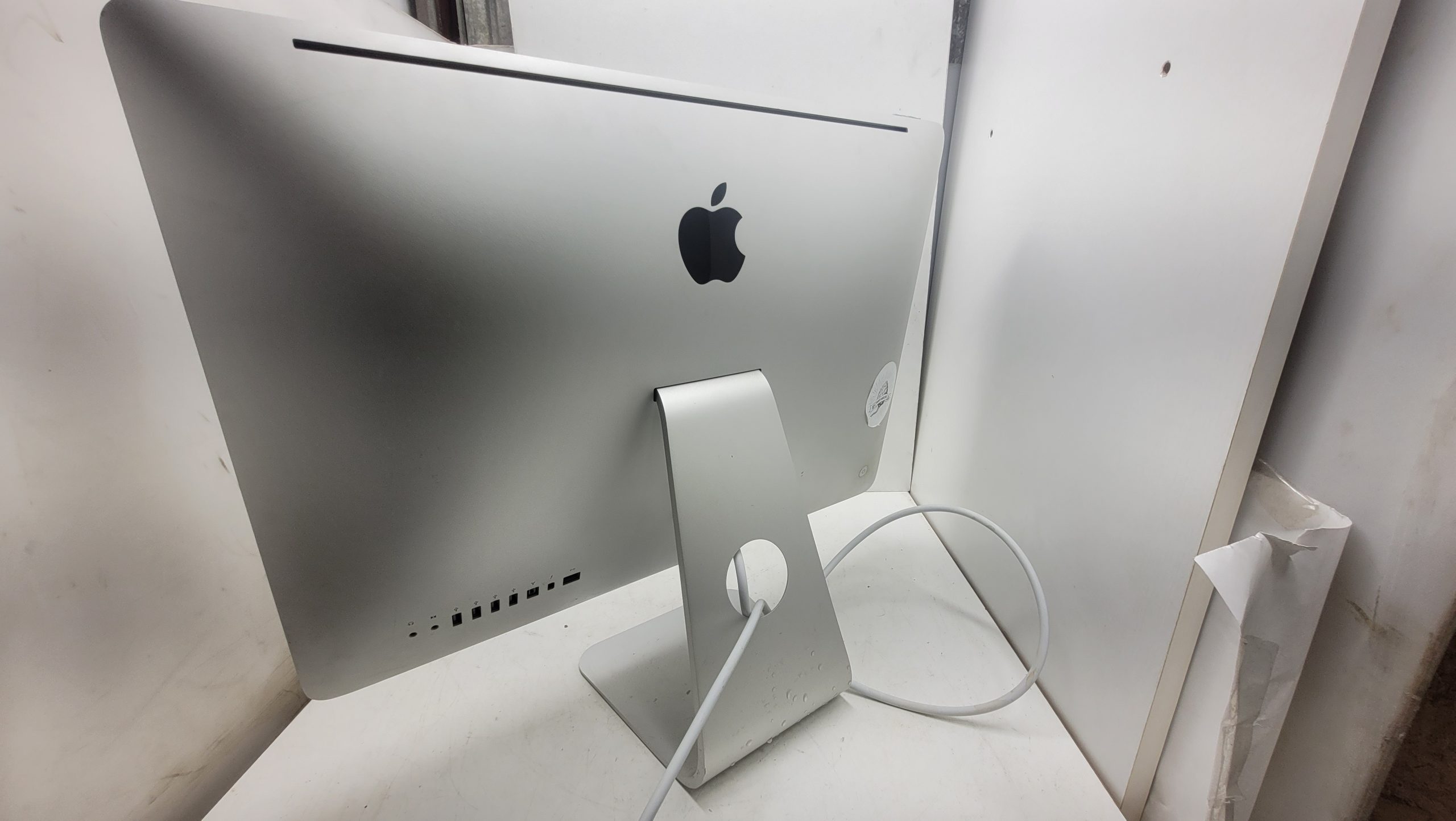 MAC 2011 with UBUNTU - RECYBORG